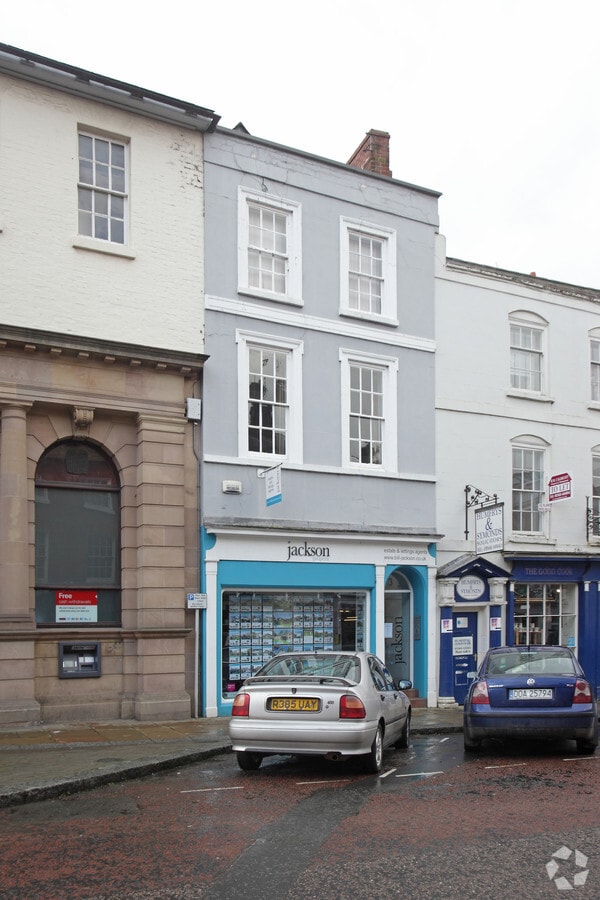 1 3 Broad St Leominster Hr6 8bt Retail For Sale Loopnet