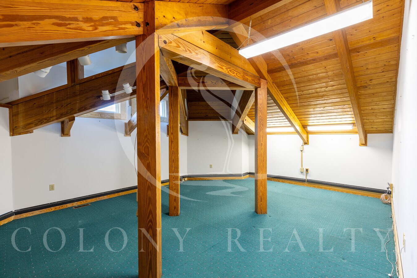 3608 N Croatan Hwy, Kitty Hawk, NC 27949 - Former Sales Office | LoopNet