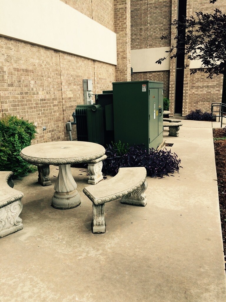 5700 N Portland Ave, Oklahoma City, OK 73112 - Portland Plaza | LoopNet