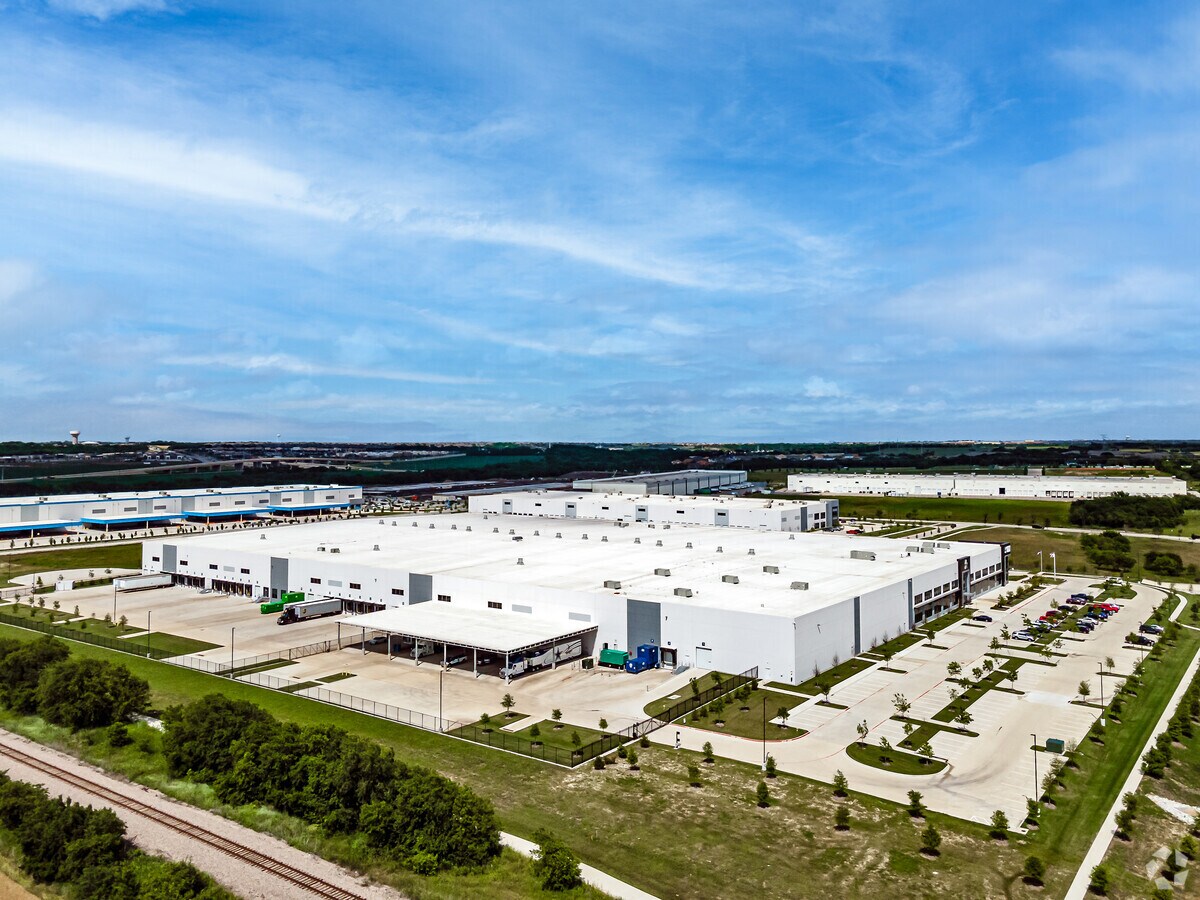 15825 Gateway Dr, Frisco, TX 75033 | LoopNet