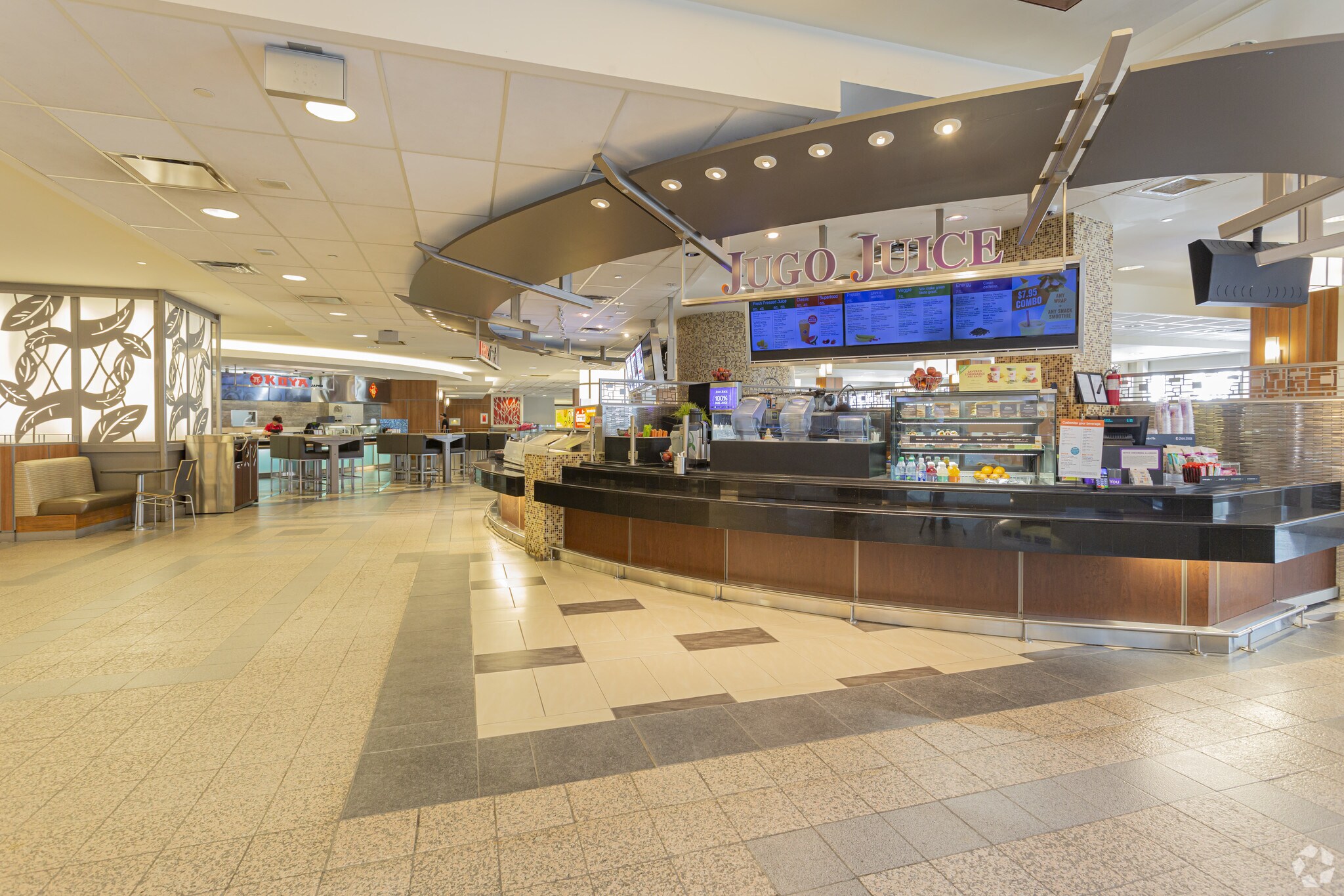 335 8th Ave SW, Calgary, AB T2P 1C9 - Royal Bank Building | LoopNet