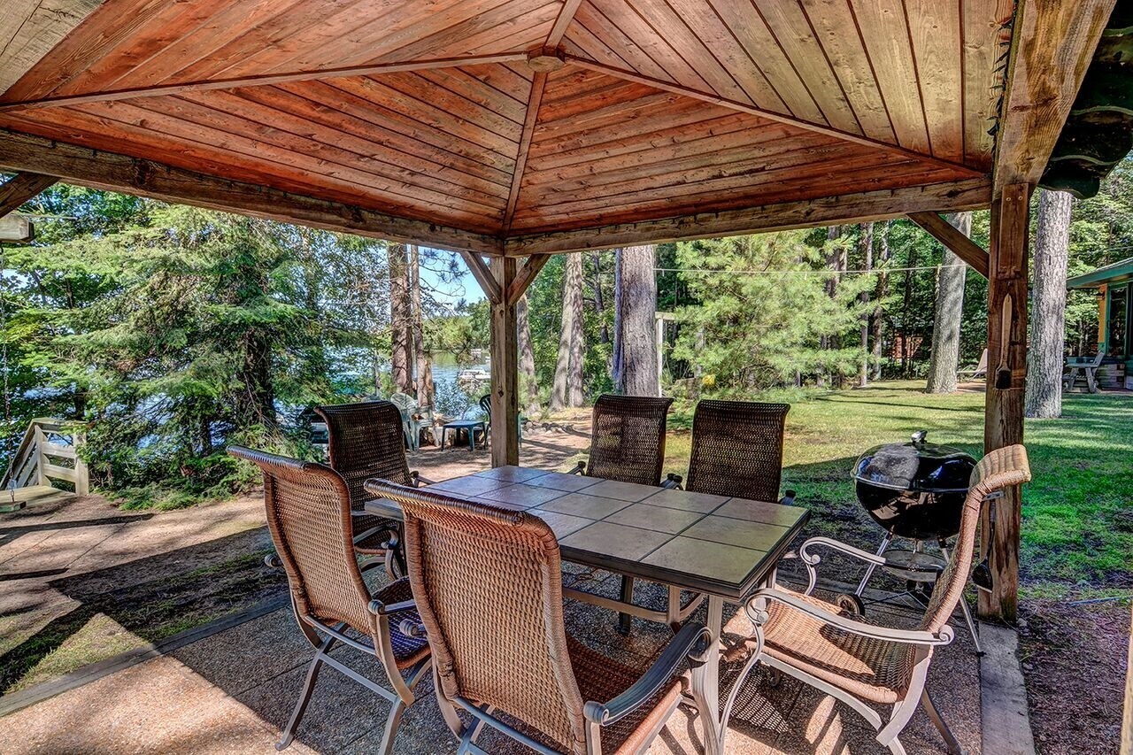 1869 Meta Lake Rd, Eagle River, WI 54521 | LoopNet