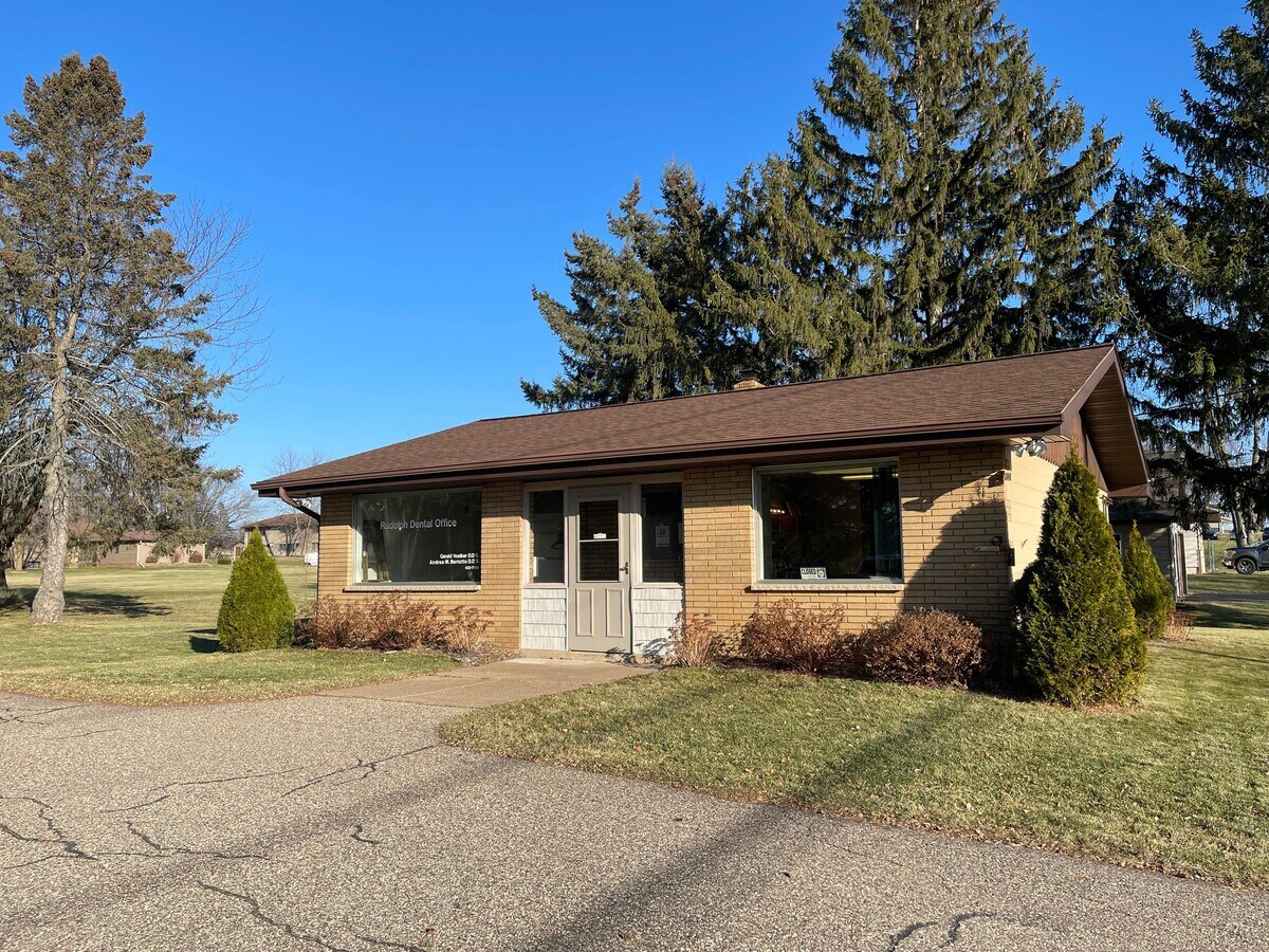 1538 Main St, Rudolph, WI 54475 | LoopNet