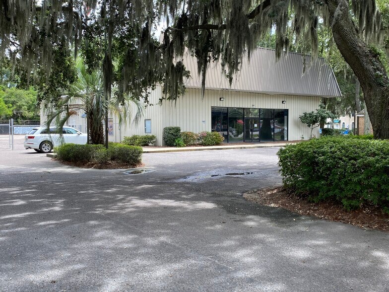 1425 Ribaut Rd, Port Royal, SC 29935 | LoopNet