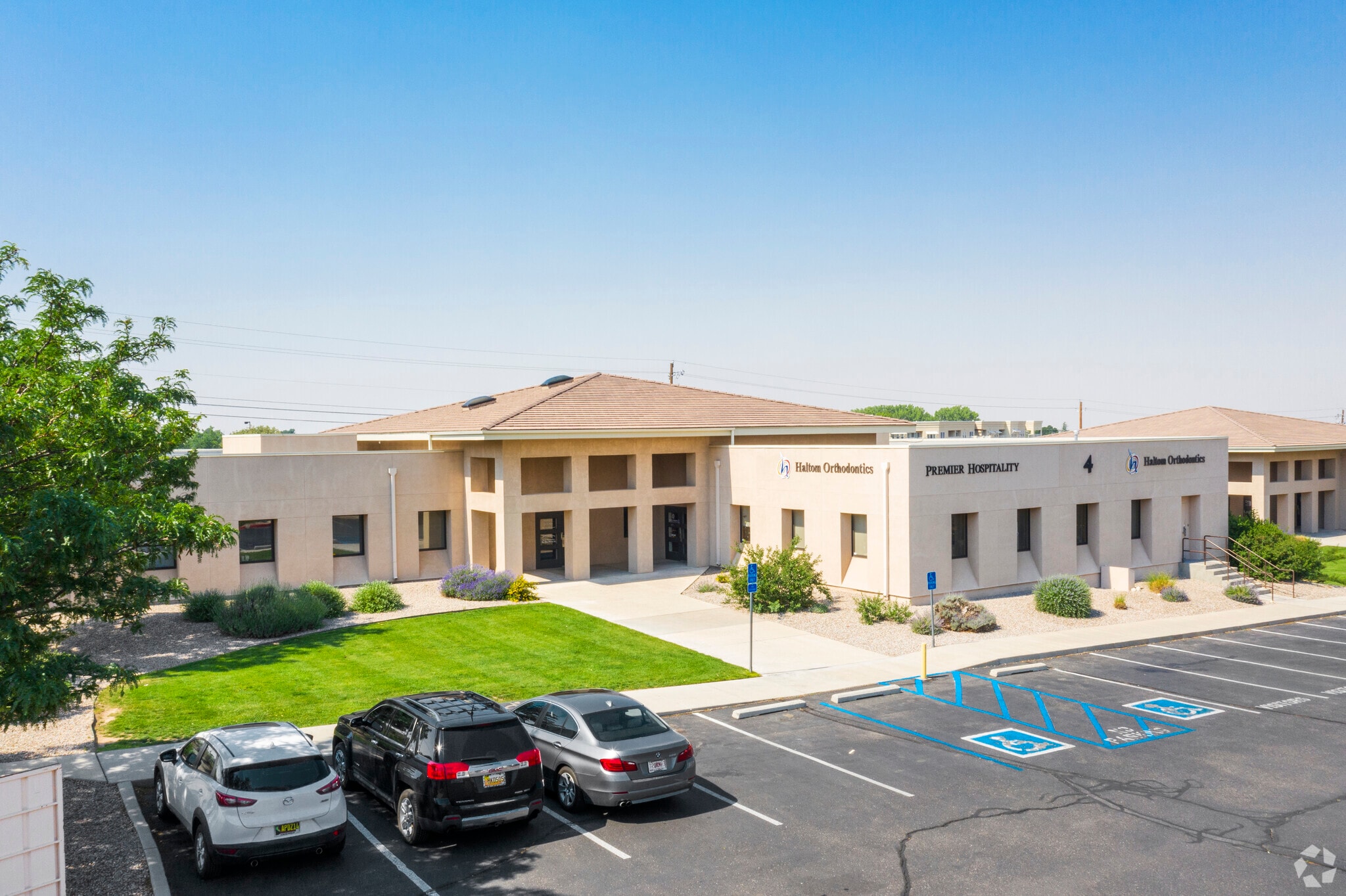 8300 Carmel Ave NE, Albuquerque, NM 87122 | LoopNet