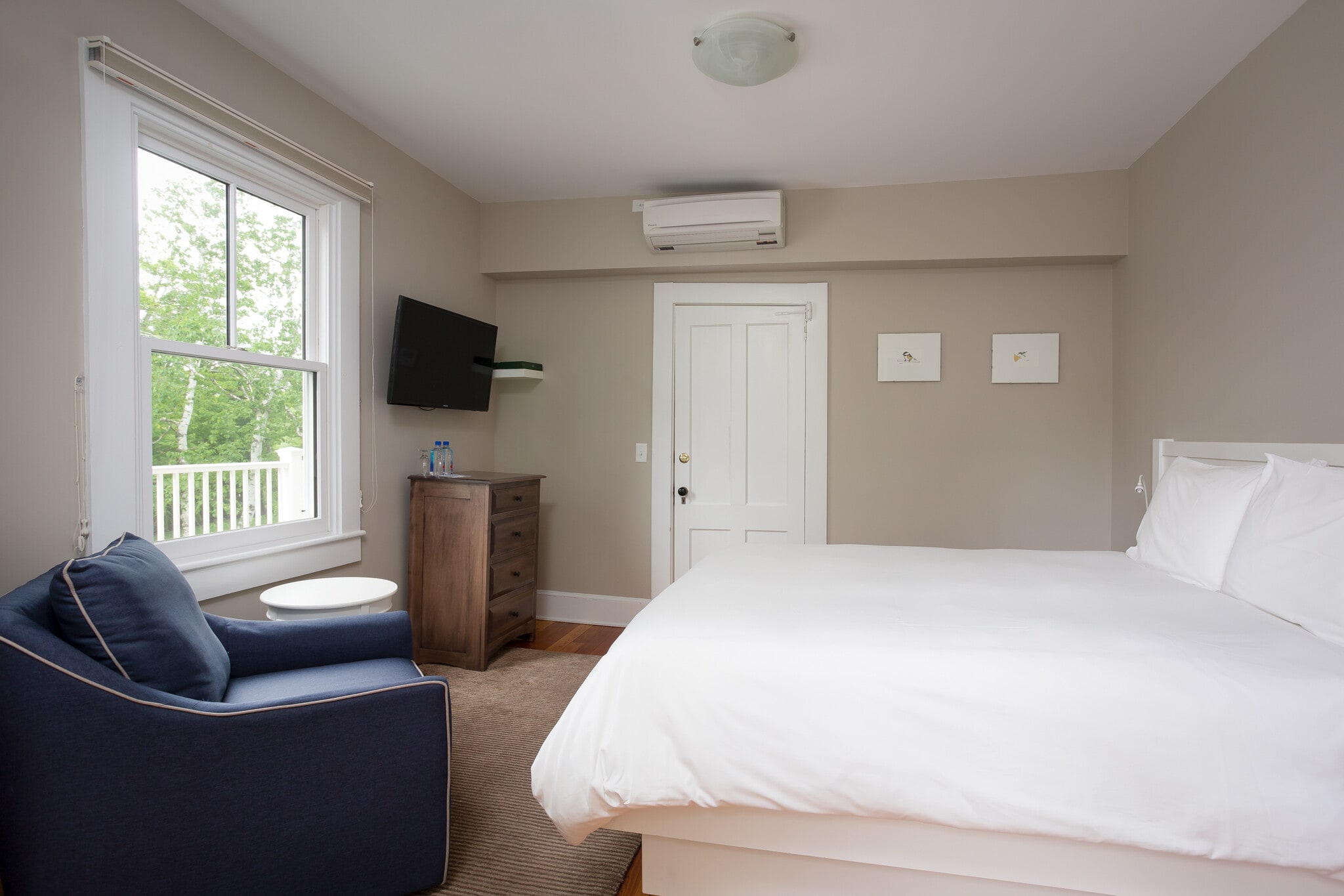 615 Laurel St, Lee, MA 01238 - Lakehouse Inn | LoopNet