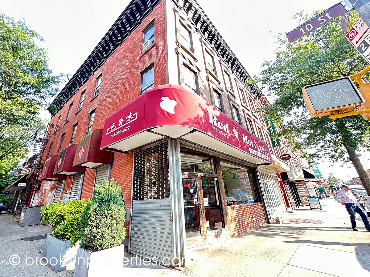 349 7th Ave, Brooklyn, NY 11215 | LoopNet