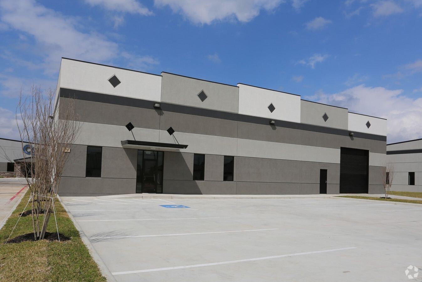 8152 Spring Cypress Rd, Spring, TX 77379 - Building 8 | LoopNet