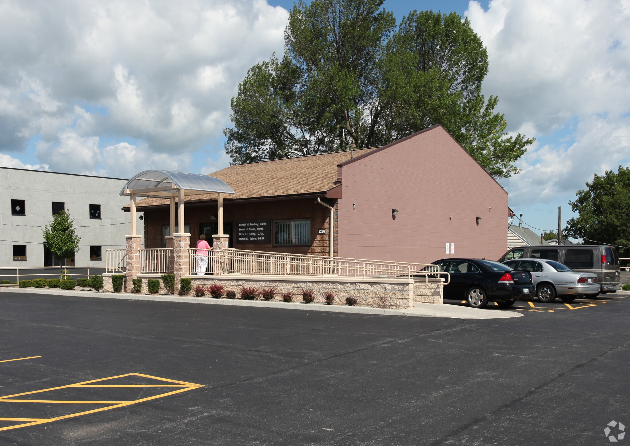 2236 Ridge Rd W, Rochester, NY 14626 - Office for Sale | LoopNet
