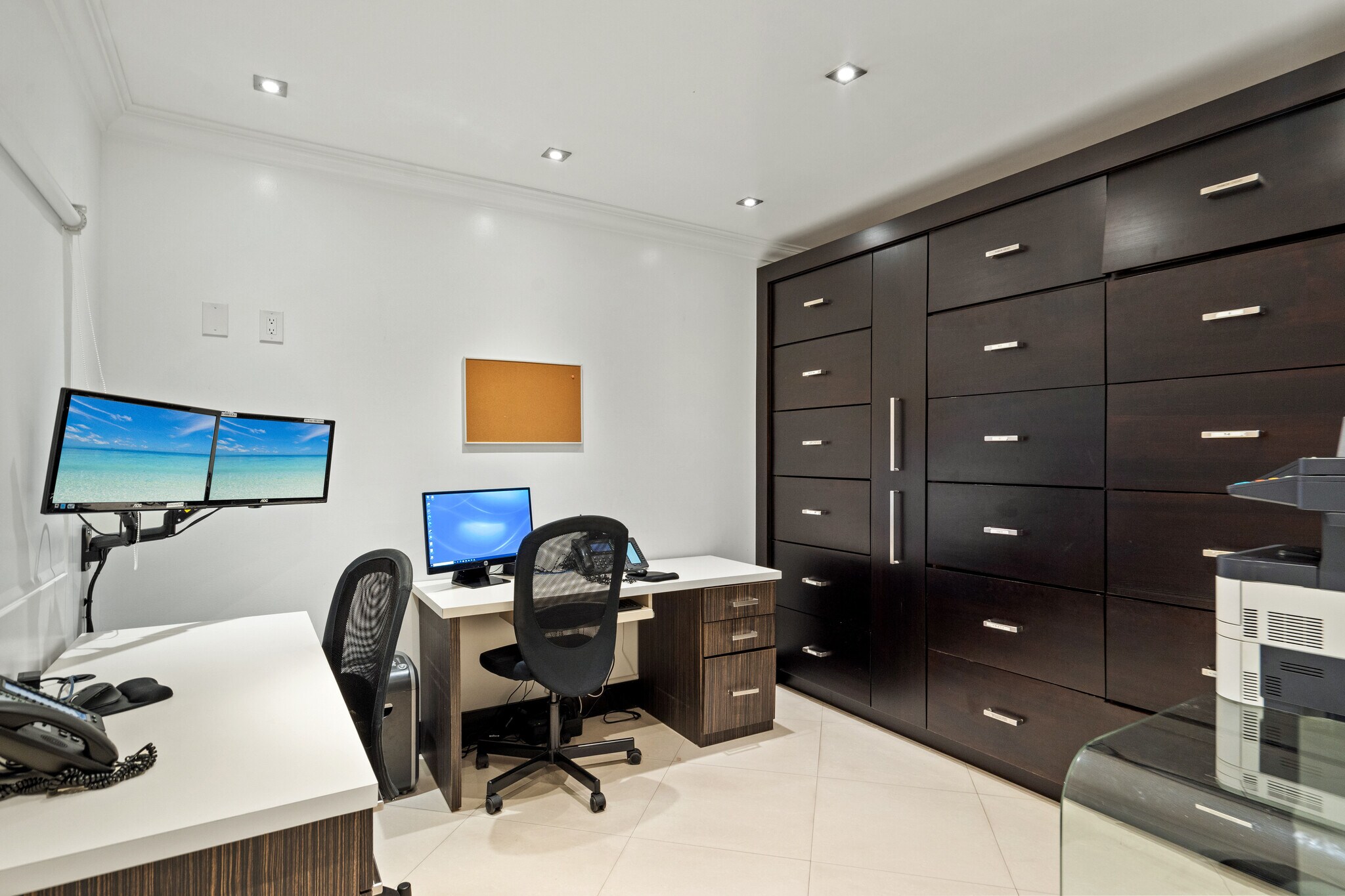 16170 NE 11th Ct, Miami, FL 33162 - Office for Sale | LoopNet