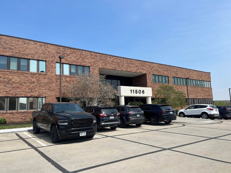 11506 Nicholas St, Omaha, NE 68154 | LoopNet