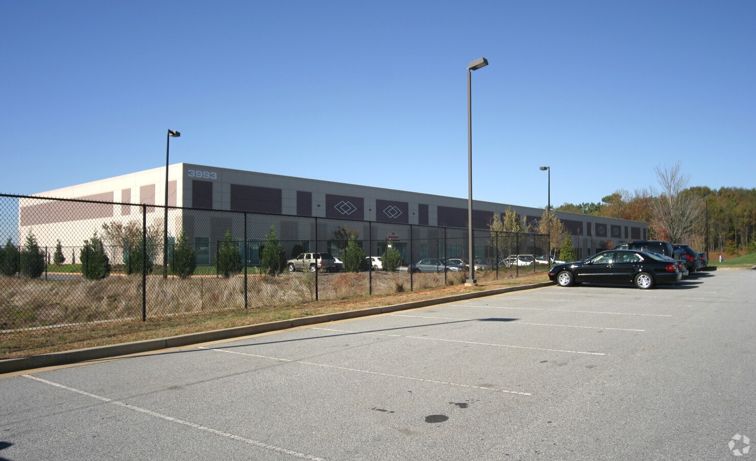 3993 Tradeport Blvd, Atlanta, GA 30354 | LoopNet