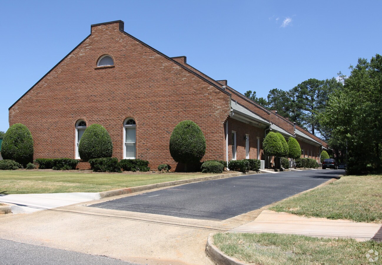 650 Oglethorpe Ave, Athens, GA 30606 - Office for Lease | LoopNet