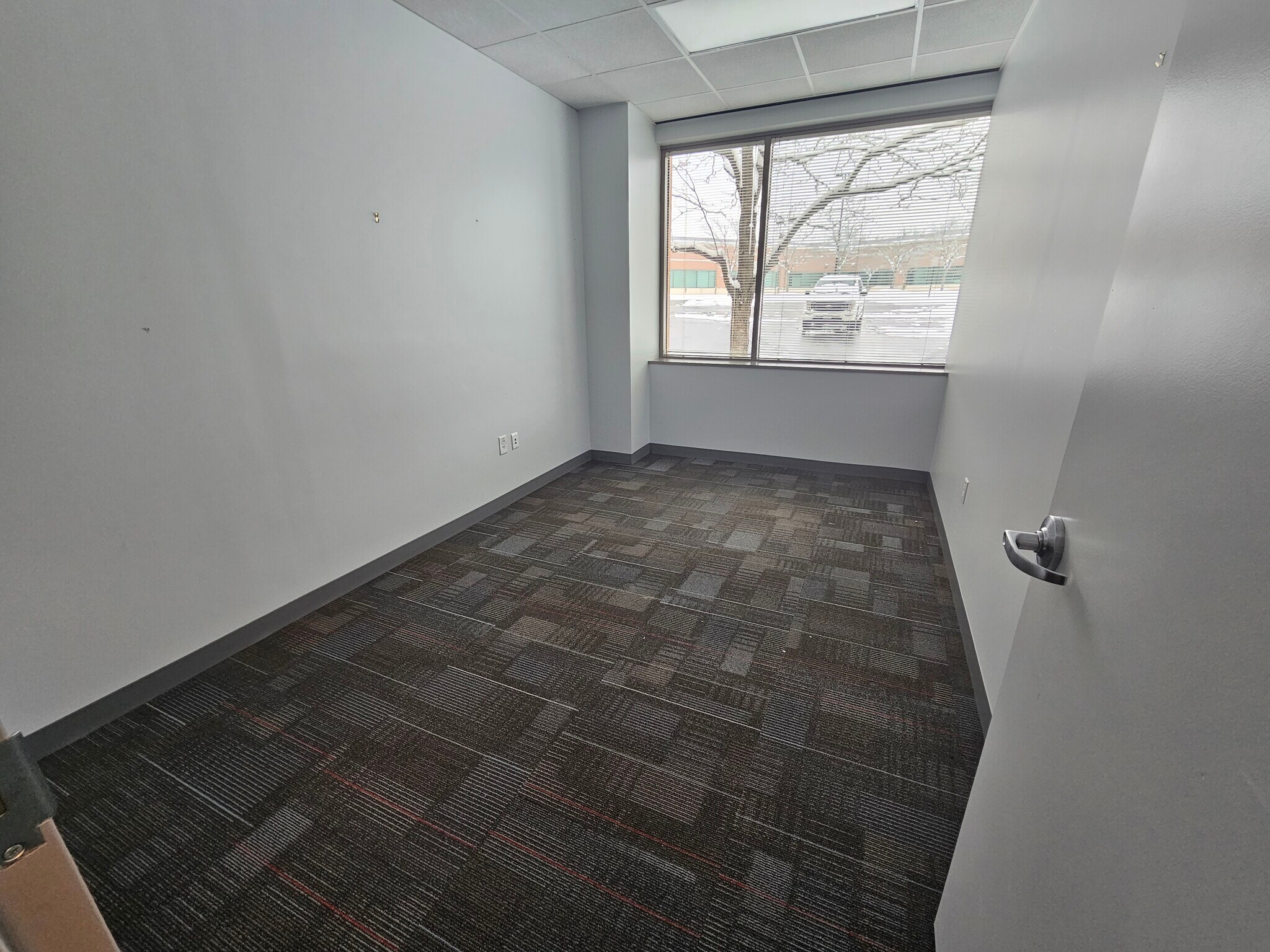 3928 Pender Dr, Fairfax, VA 22030 - Pender Business Park | LoopNet