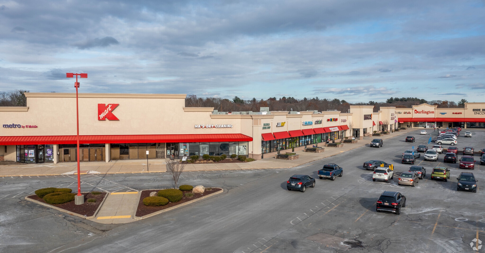 480 Boston Rd, Billerica, MA 01821 - Shops at Billerica | LoopNet