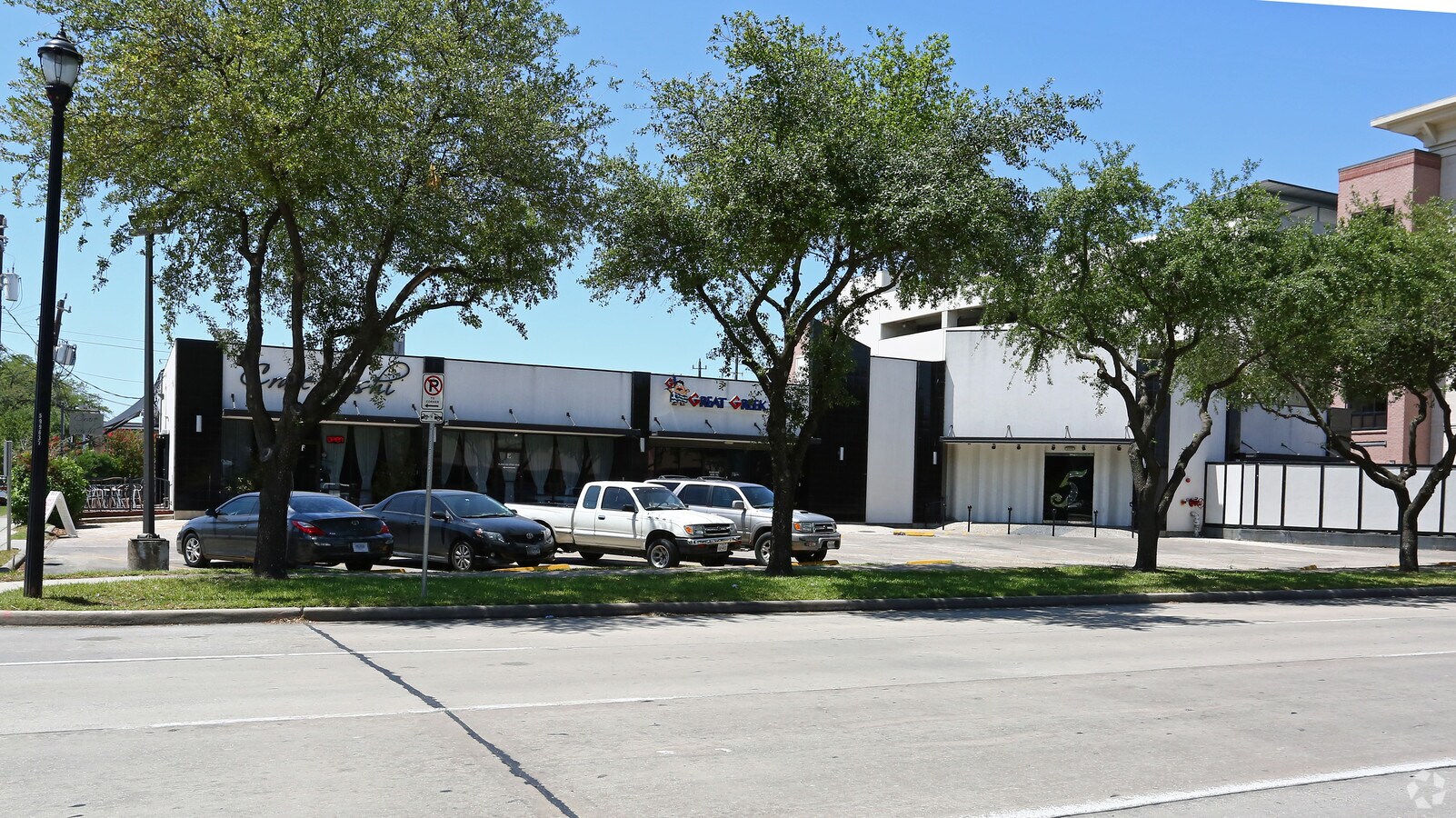 2900 Travis St, Houston, TX 77006 | LoopNet