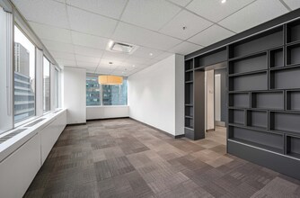 150 York St, Toronto, ON M5H 3S5 - Adelaide Place | LoopNet