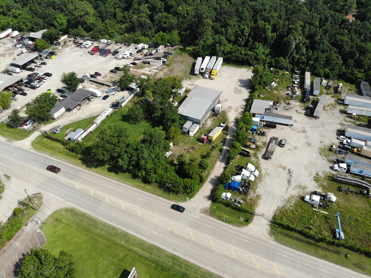 13222 Wallisville, Houston, TX 77049 | LoopNet