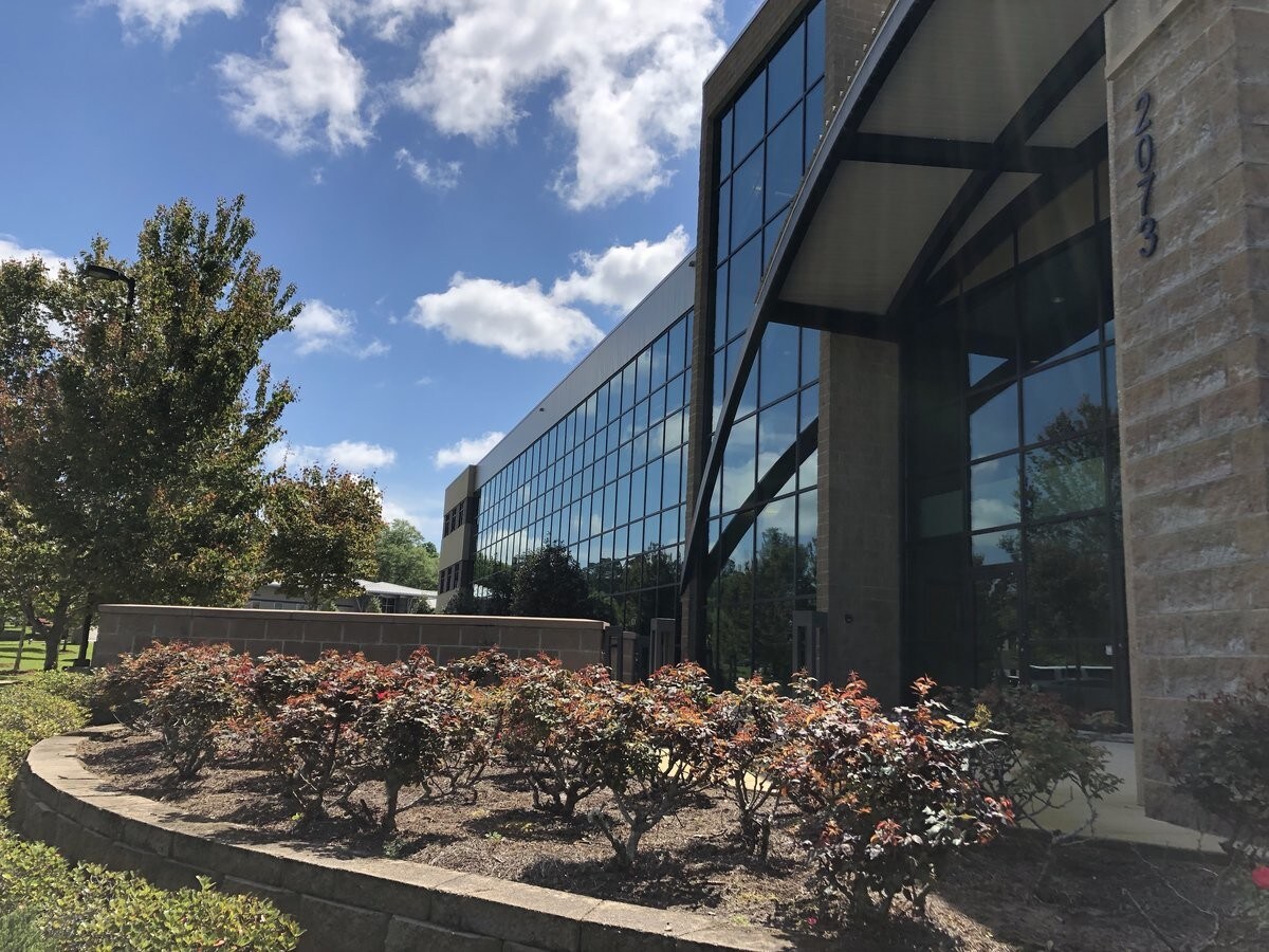 2073 Summit Lake Dr, Tallahassee, FL 32317 | LoopNet