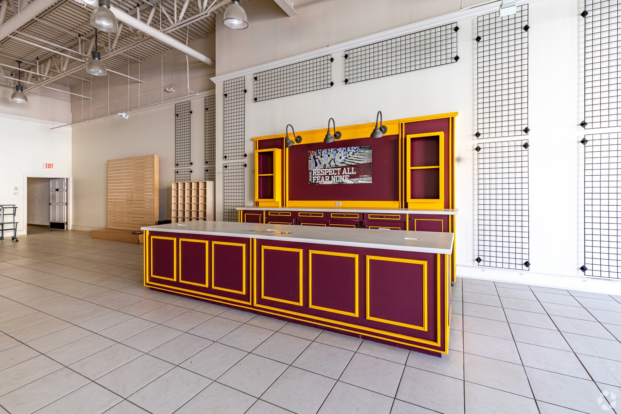 12415-12493 Elm Creek Blvd, Osseo, MN 55369 - The Shoppes at Arbor Lakes | LoopNet