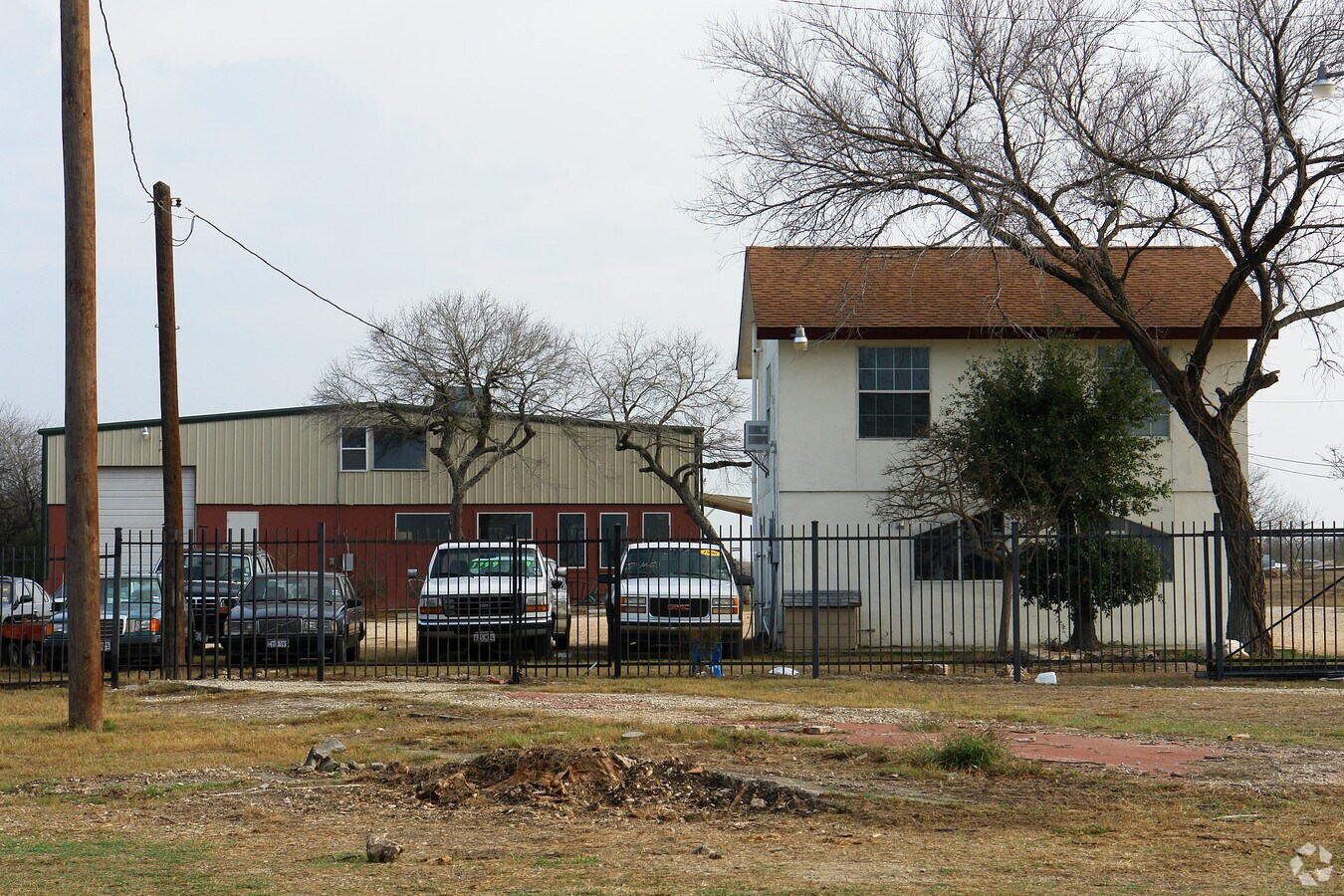 7304 Interstate 10 E, San Antonio, TX 78219 - Property Record | LoopNet