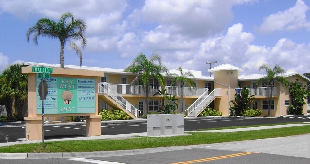 2937 Bee Ridge Rd, Sarasota, FL 34239 | LoopNet