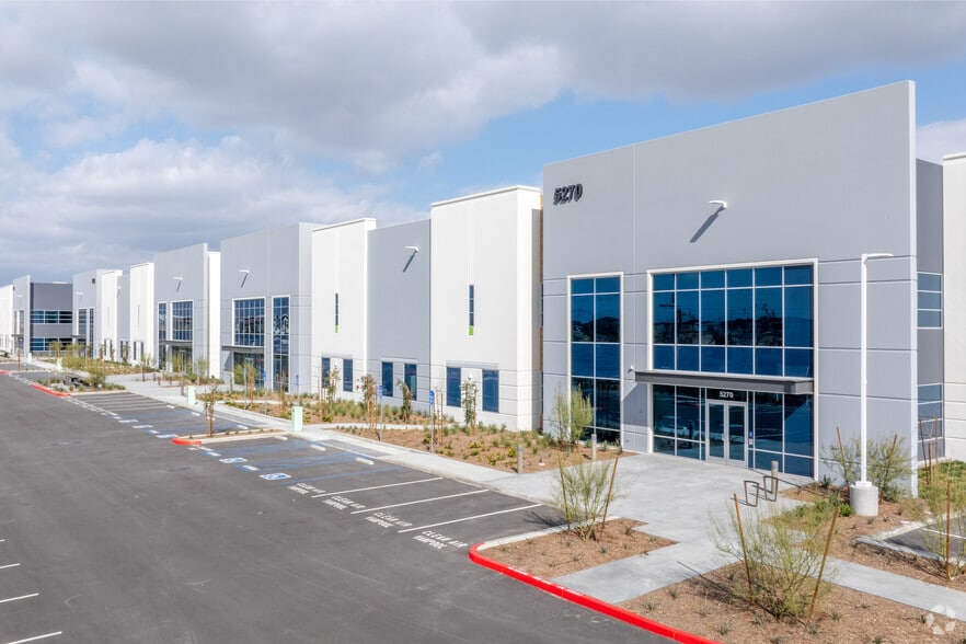 5200-5210 Hamner, Eastvale, CA 92880 - Goodman Commerce Center Eastvale | LoopNet