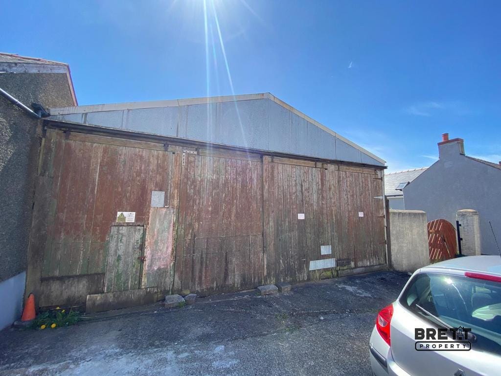 James St, Waterston, SA73 1RP - Old Garage | LoopNet