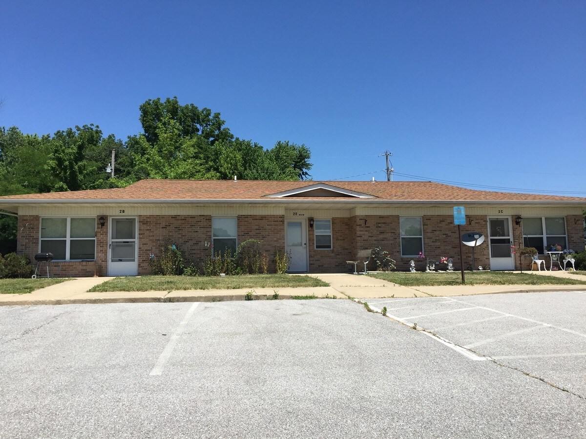 322 Railroad St, Moscow Mills, MO 63362 | LoopNet