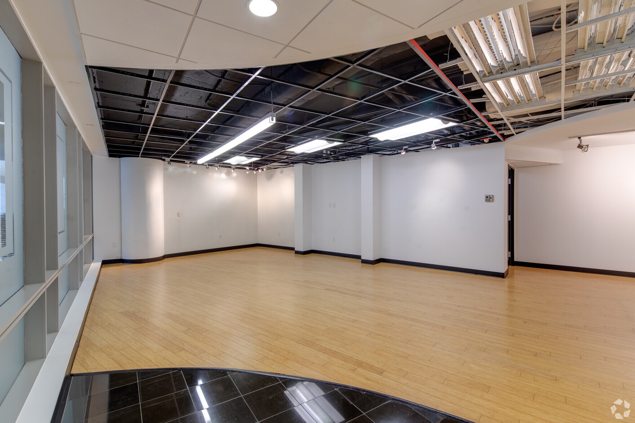 1300 Pennsylvania Ave NW, Washington, DC 20004 - Ronald Reagan Building ...