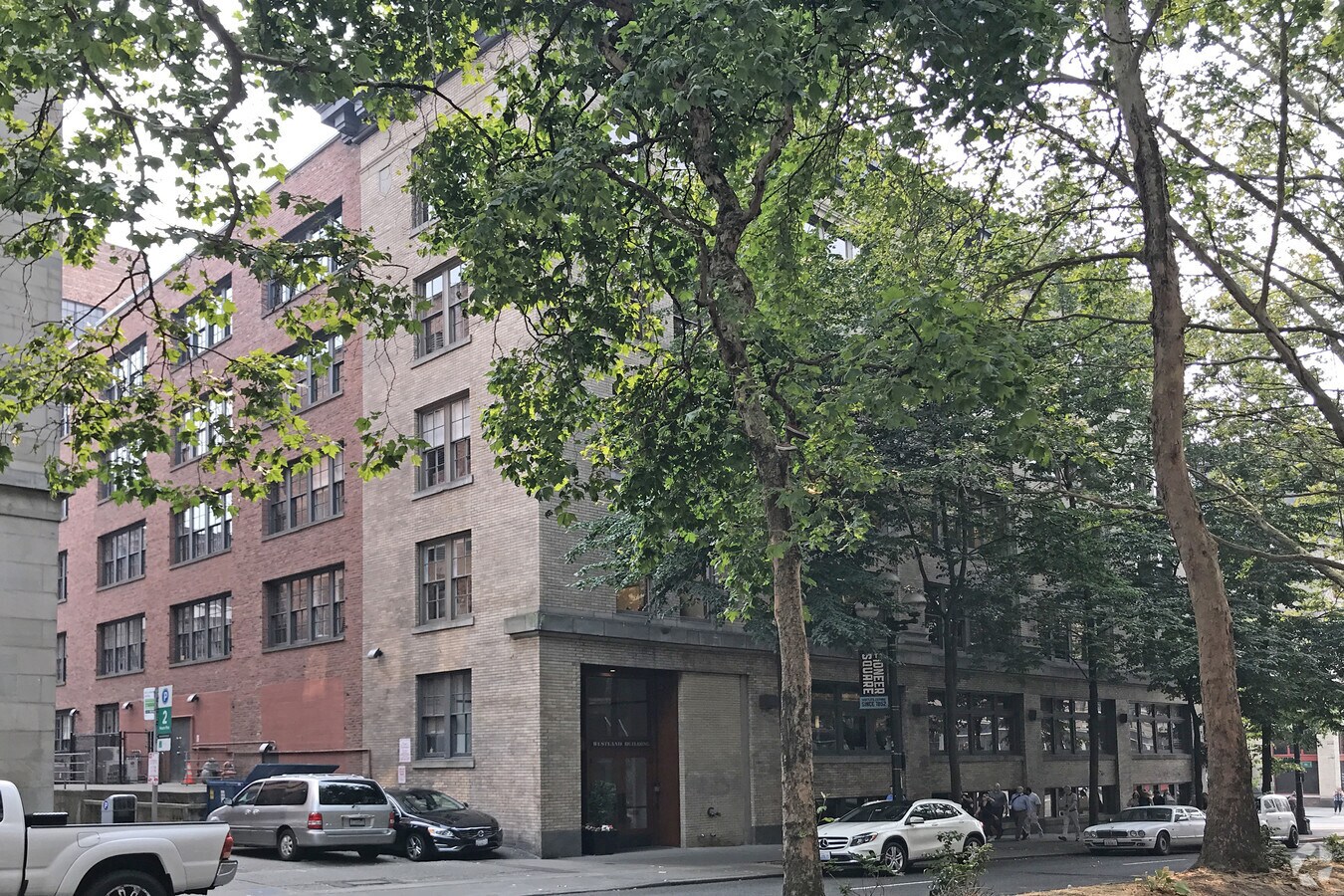 100 S King St, Seattle, WA 98104 | LoopNet