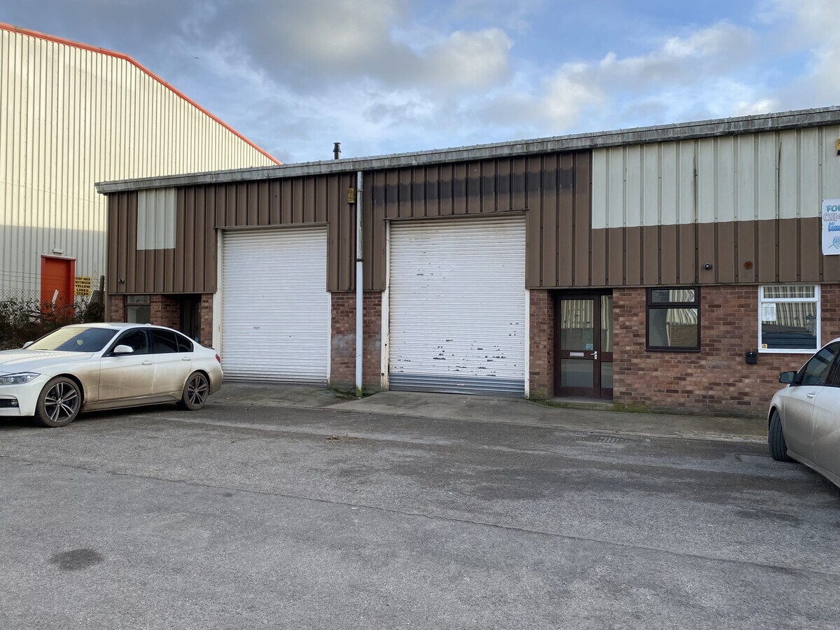 16-20 Forest Vale Rd, Cinderford, GL14 2PH | LoopNet