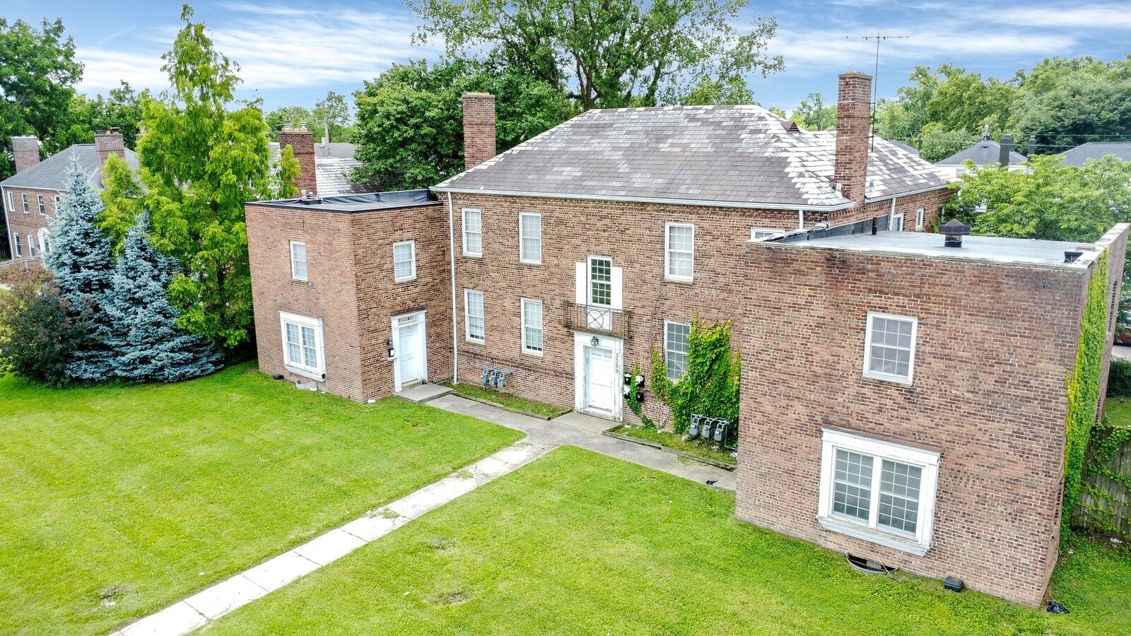 3357-3361 E Broad St, Columbus, OH 43213 - Multifamily for Sale | LoopNet