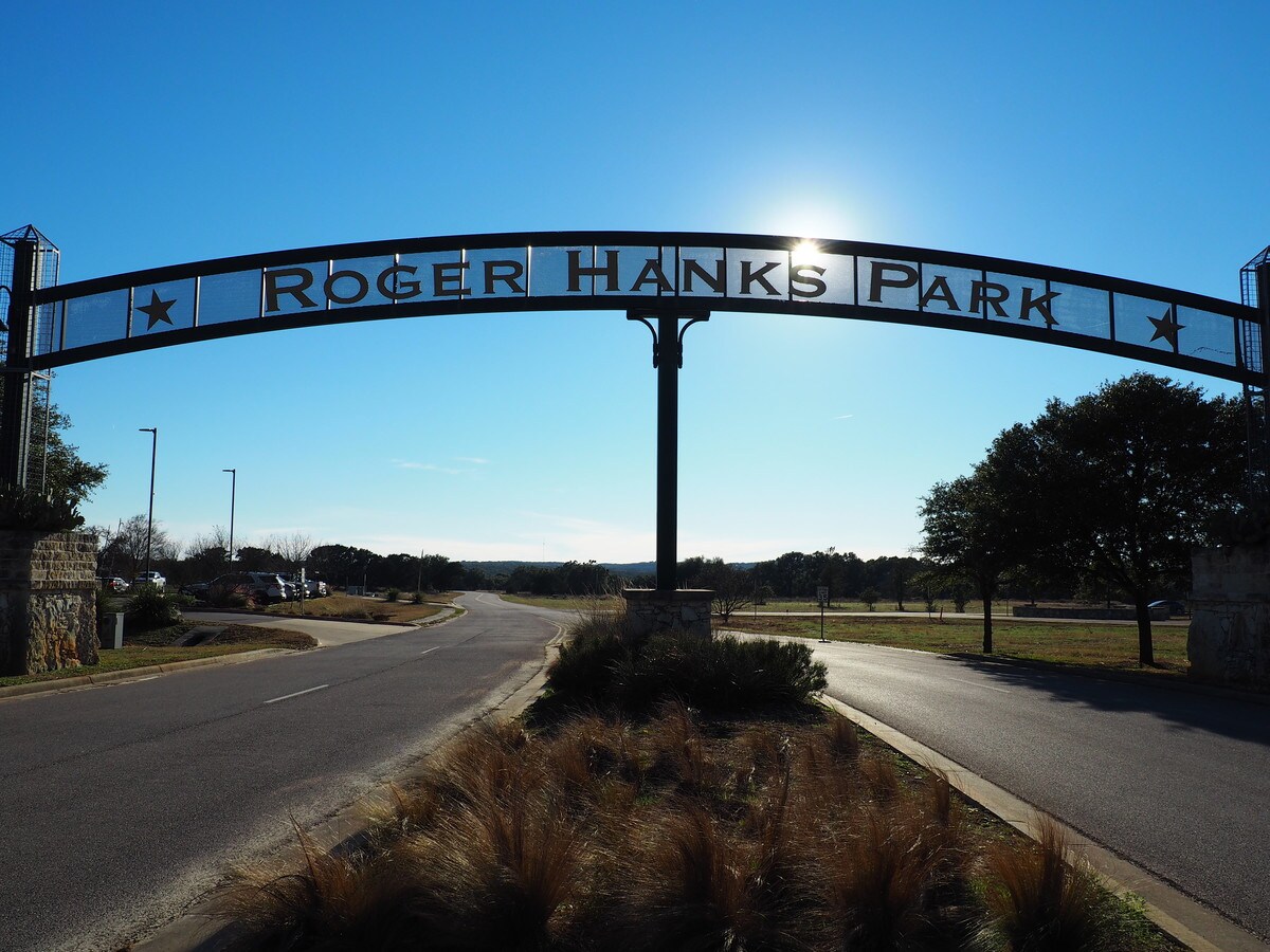 195 Roger Hanks Pky, Dripping Springs, TX 78620 | LoopNet