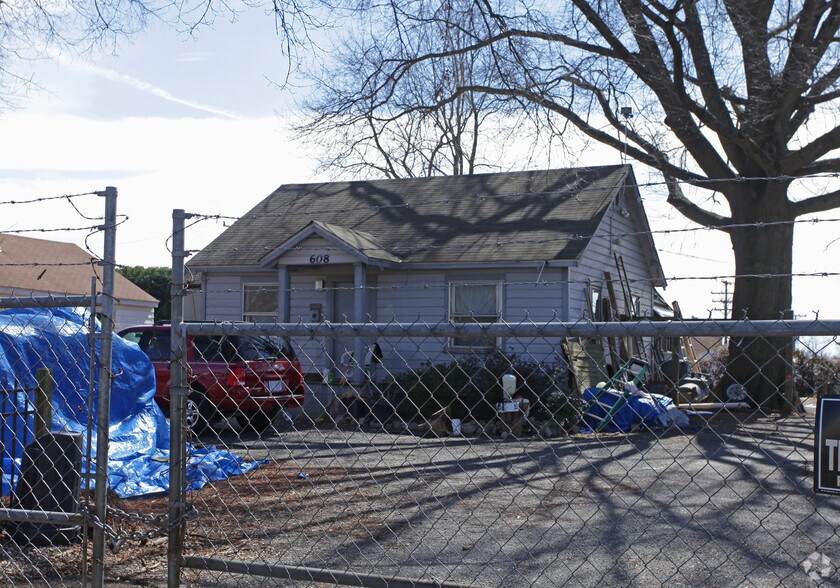 608 Rountree Rd, Charlotte, NC 28217 | LoopNet