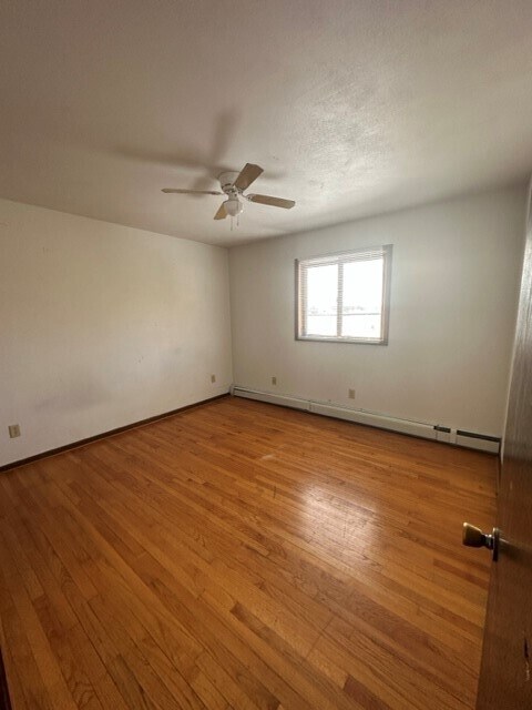 430-450 W Calumet St, Appleton, WI 54915 - 28-unit apartments and house ...