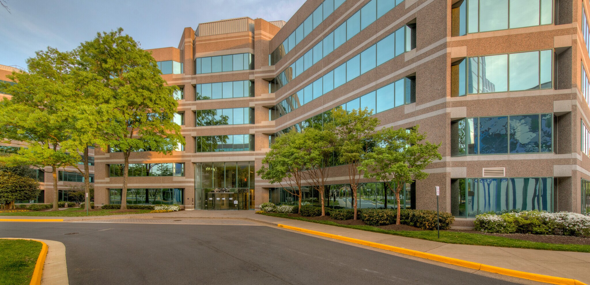 12110 Sunset Hills Rd, Reston, VA 20190 - RTC West II | LoopNet