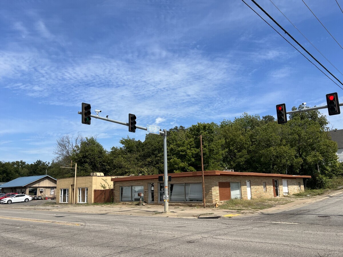 1509-1523 Towson Ave, Fort Smith, AR 72901 | LoopNet