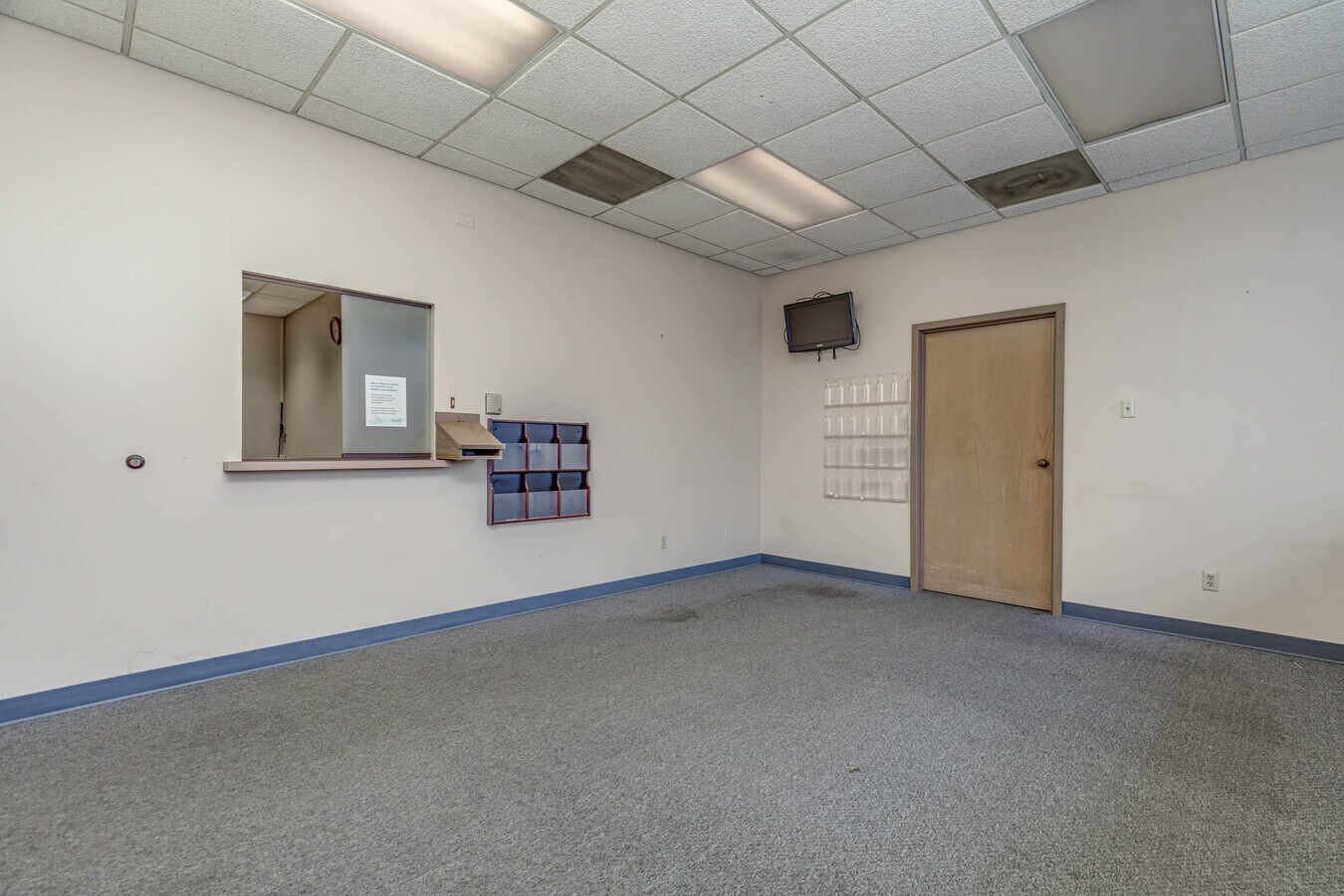 6901 Chippewa St, Saint Louis, MO 63109 | LoopNet