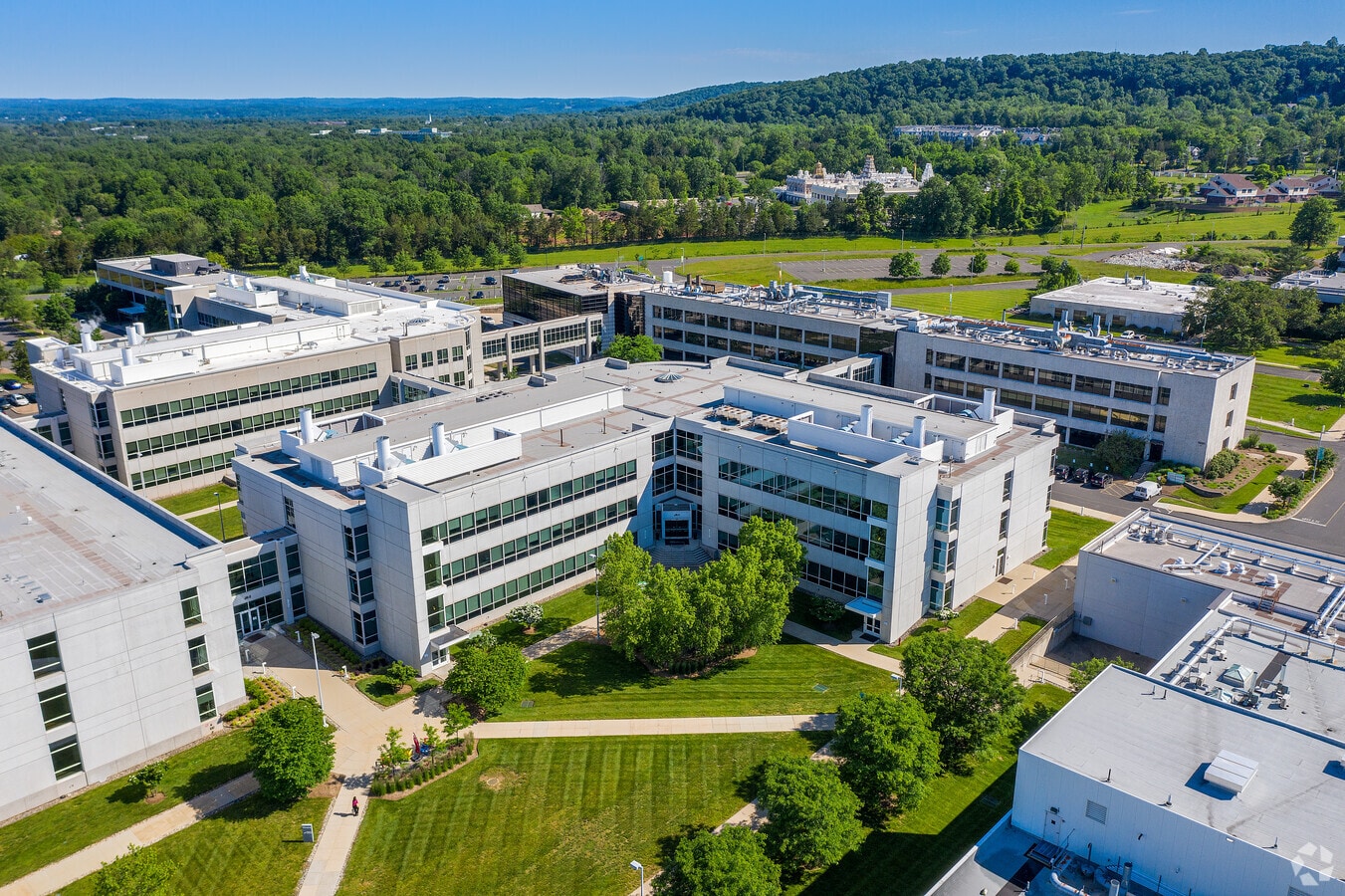 1041 Route 202/206, Bridgewater, NJ 08807 | LoopNet