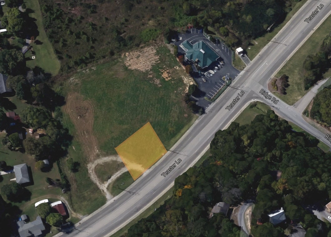 2624 Teaster Ln, Pigeon Forge, TN 37863 | LoopNet