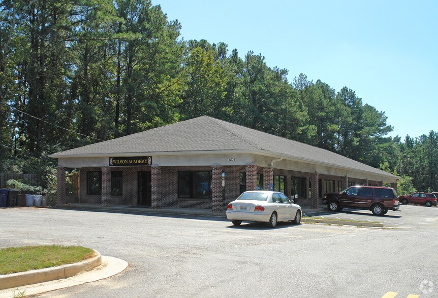 6025 Covington Hwy, Decatur, GA 30035 | LoopNet