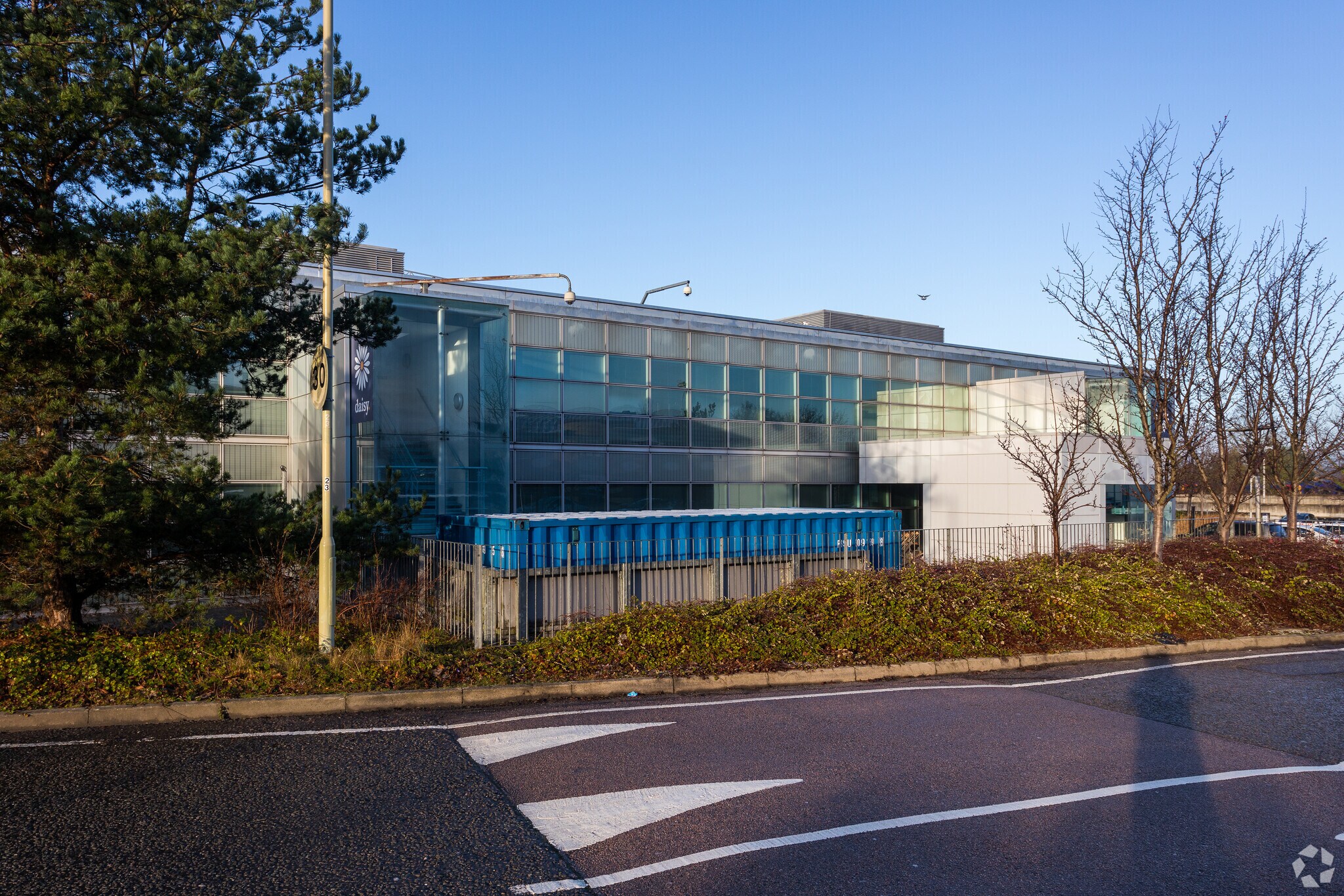 Summit Ave, Farnborough, GU14 0NG - Discovery Place | LoopNet