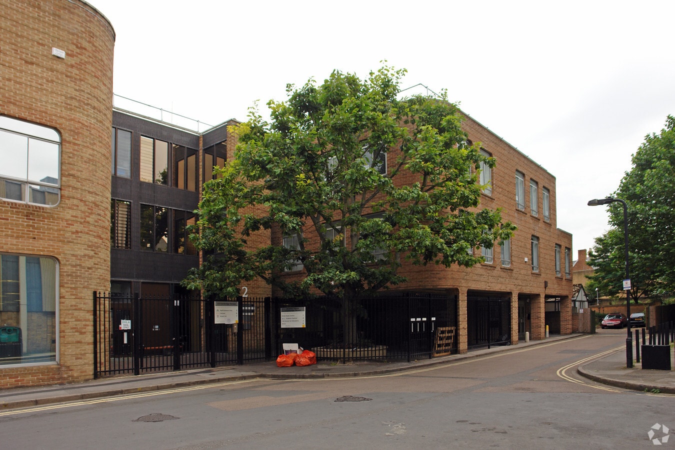 1-6 Cambridge Ter, Oxford, OXF OX1 1RR | LoopNet