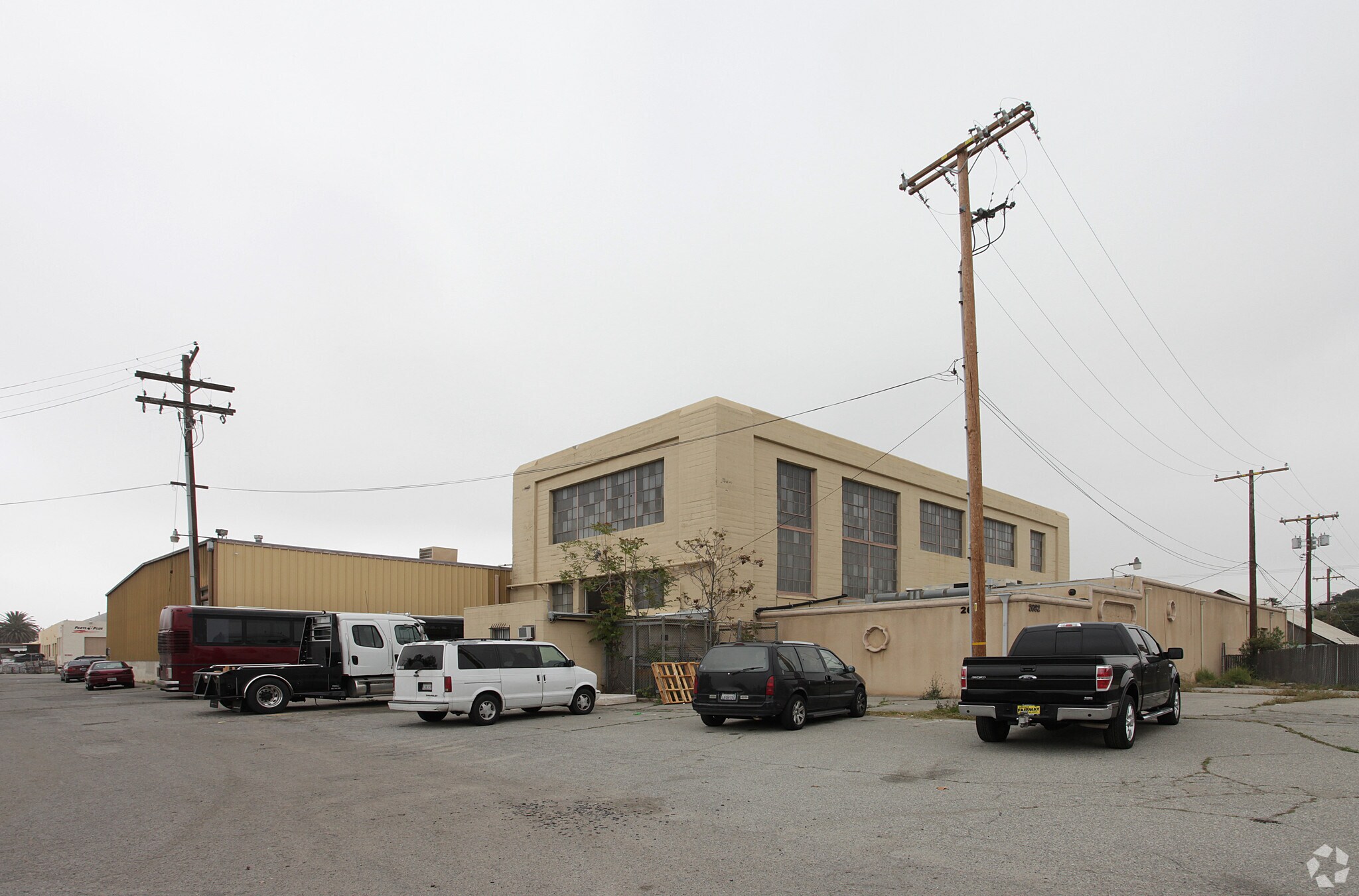 2525 Main St, Riverside, CA 92501 - 6.36 ACRES | 90K SF Bldg Leased ...