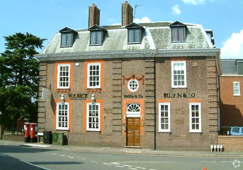 Packhorse Rd, Gerrards Cross, SL9 8HY | LoopNet