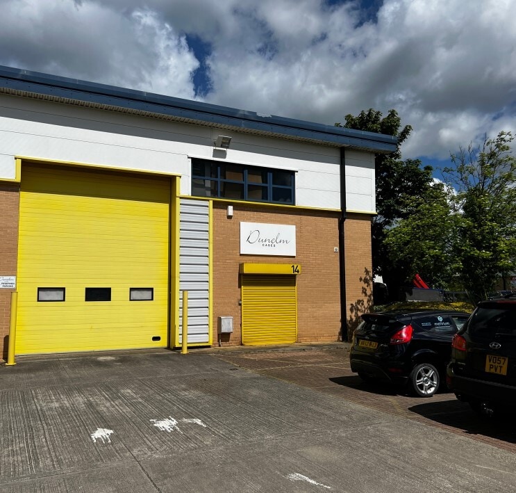 Victoria Rd, Leeds, LS14 2LB | LoopNet