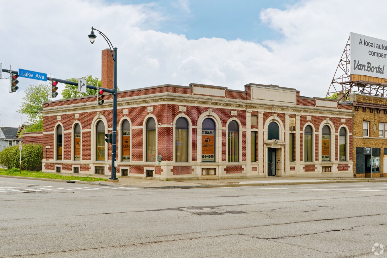 1495 Lake Ave, Rochester, NY 14615 | LoopNet