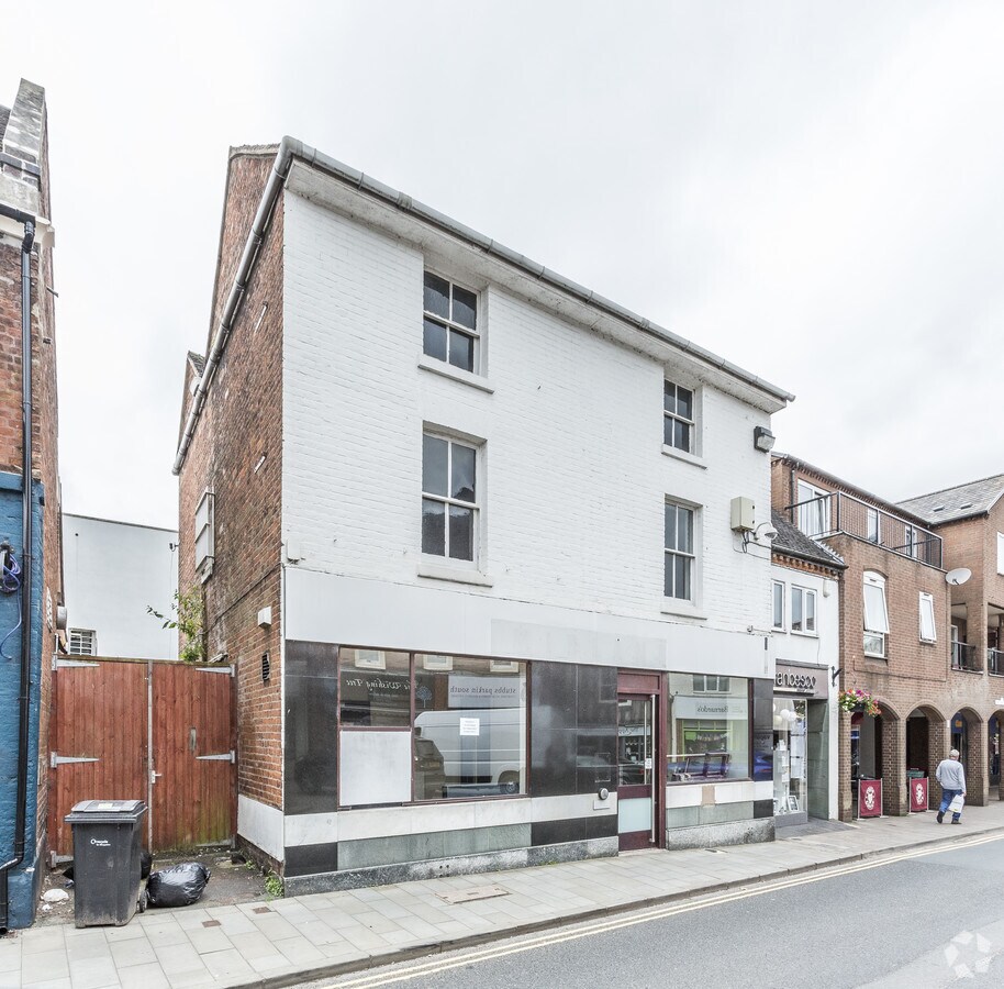 17-19 Cheshire St, Market Drayton, TF9 1PH | LoopNet